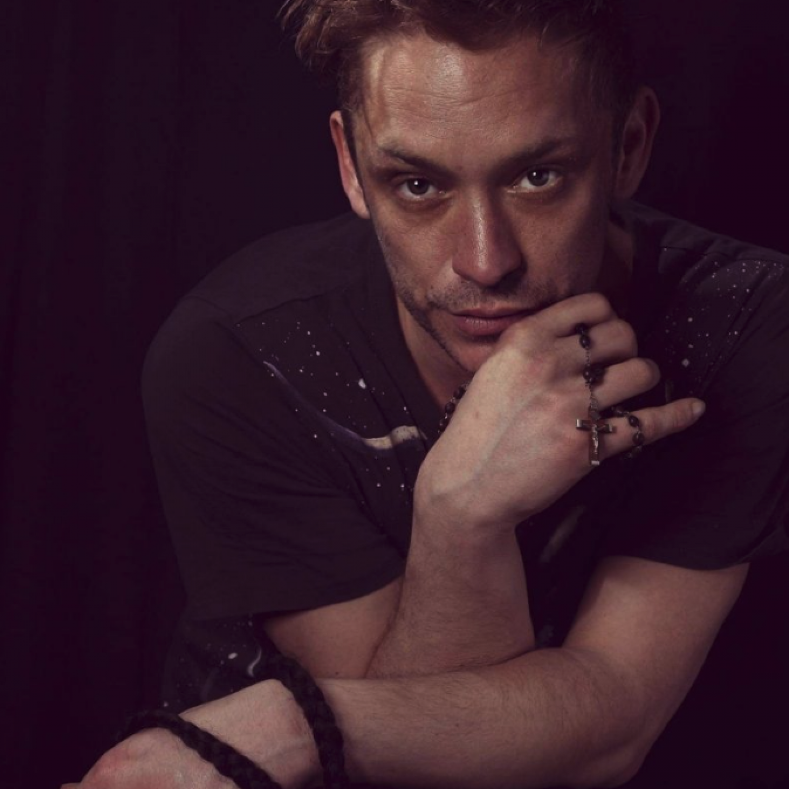 Que nous réserve l'album du groupe de Michael Erpelding, Mojo Rising ...